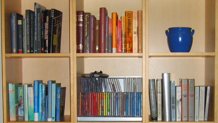 How To Organize By Color Angie s List how-to-organize-by-color-angie-s-list